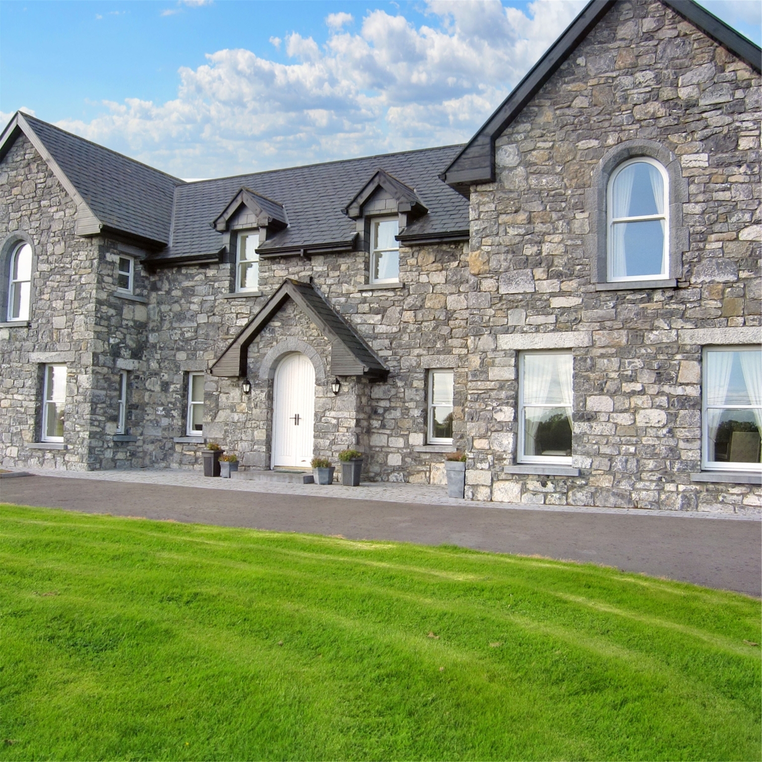 Stein Veneer Cladding – Contec South West Limited